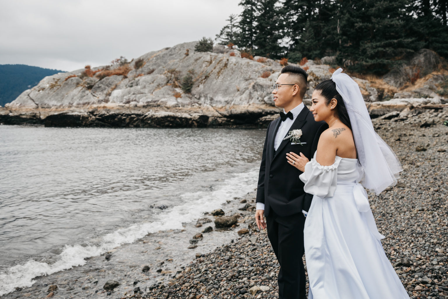 5 Exclusive Tips To Perfect Your Outdoor Wedding Photos